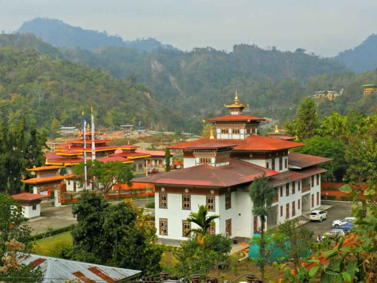 Discover 26 Best Bhutan Tourist Attractions and Hidden Gems